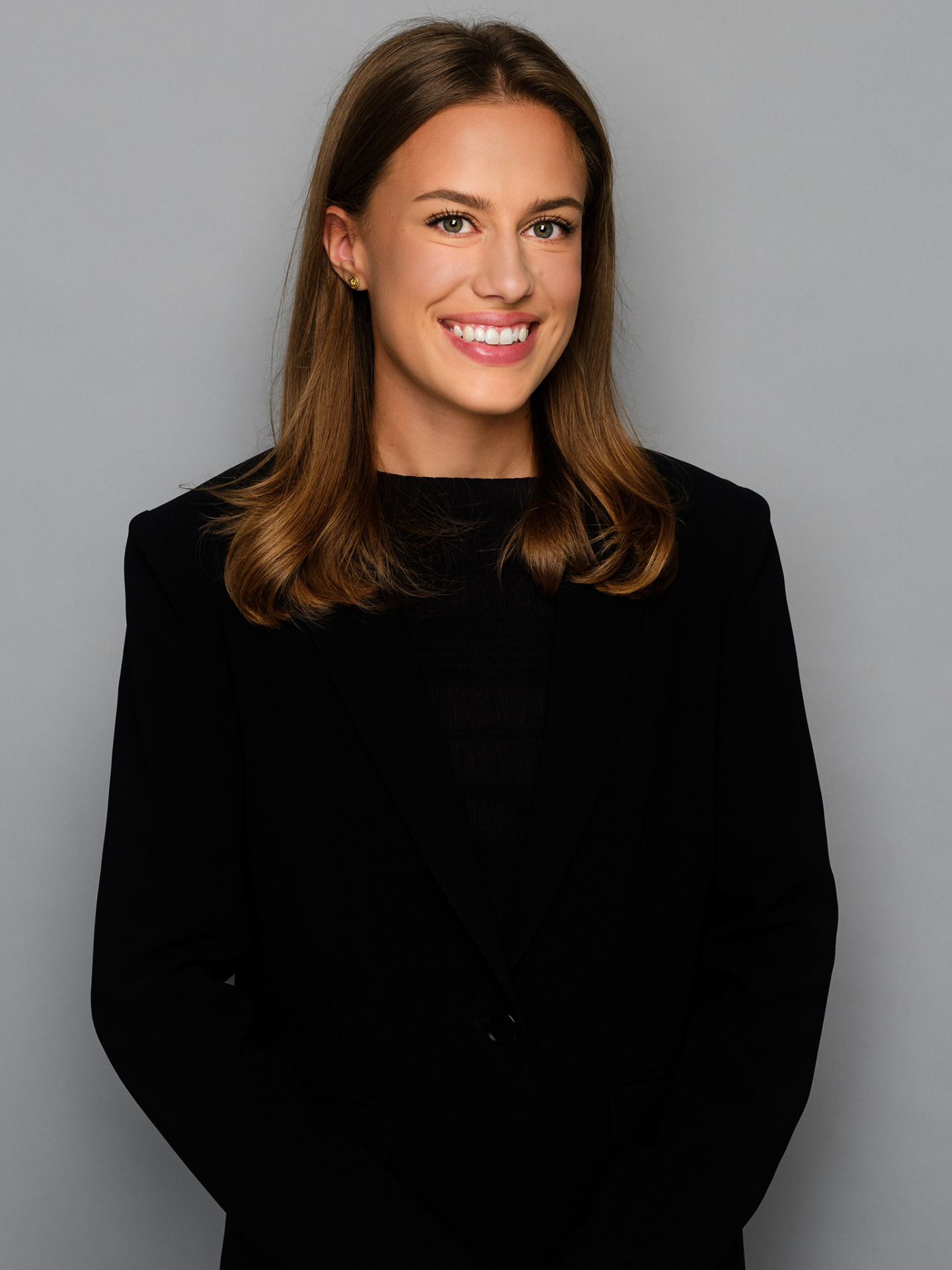 Ebba Byding, Kvällsreceptionist - Setterwalls